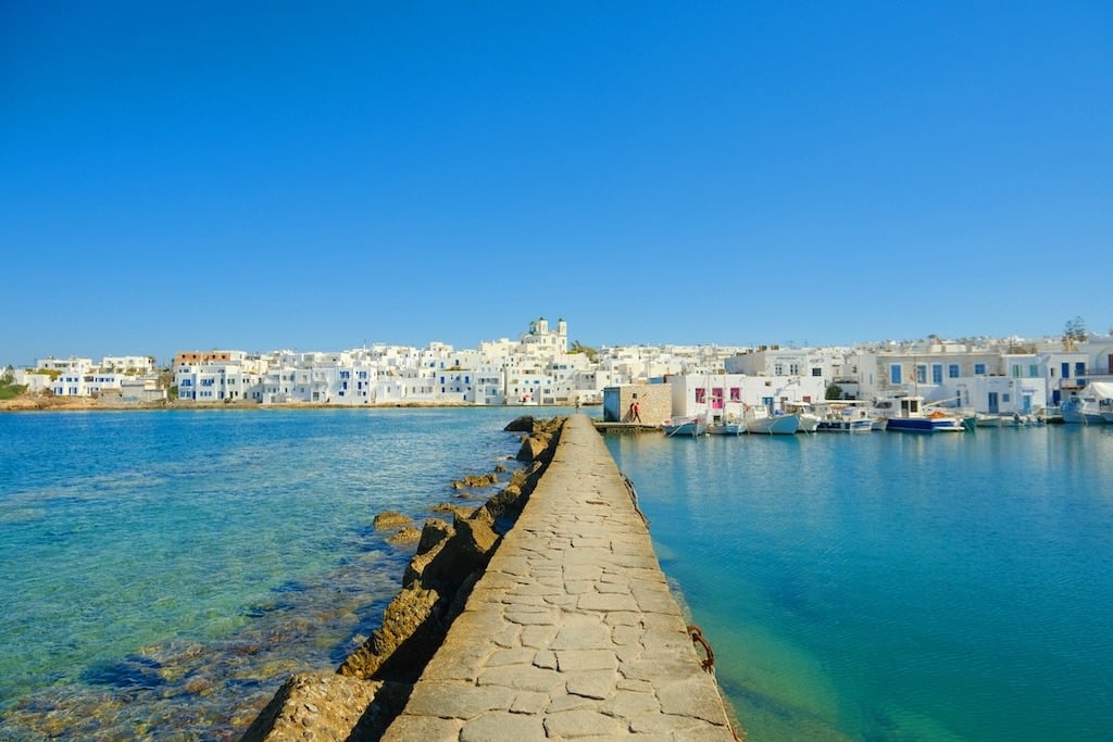 Summer in Athens: Crowds, Heat, and How to Handle It | Jetset Seeker